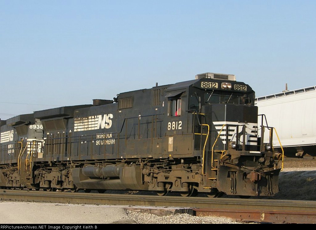 NS 8812